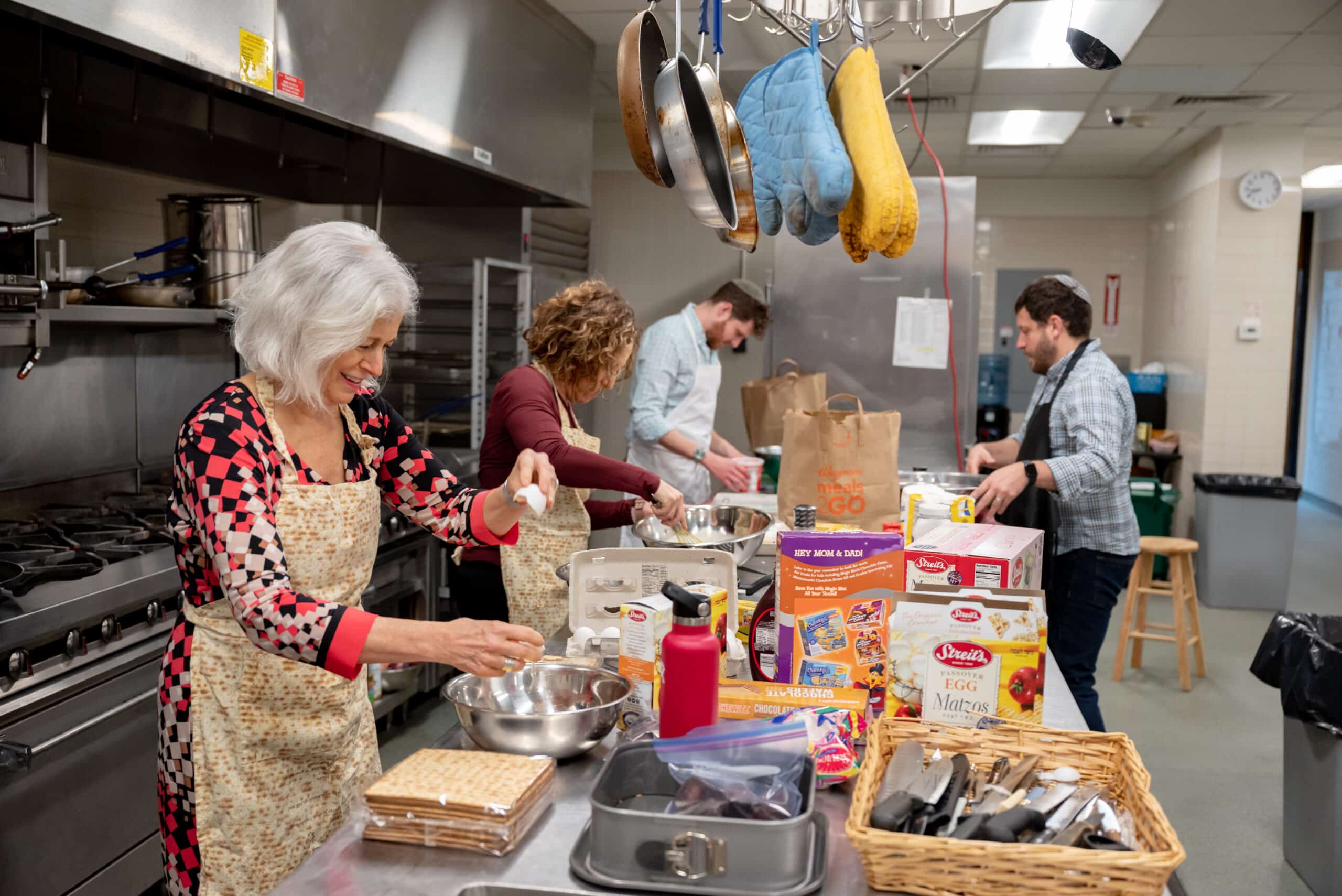 Clergy Matzah Brei Cook Off 2023 - Temple Israel of Boston